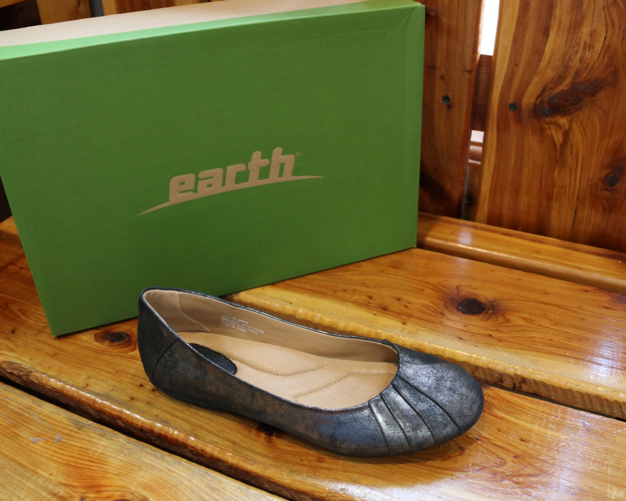 Earth Shoes for Women | Below Suggested Retail Price